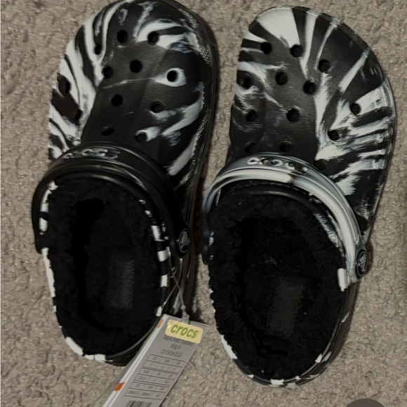 CROCS | Shoes | Crocs Kids Black And White Swirl Marble | Poshmark